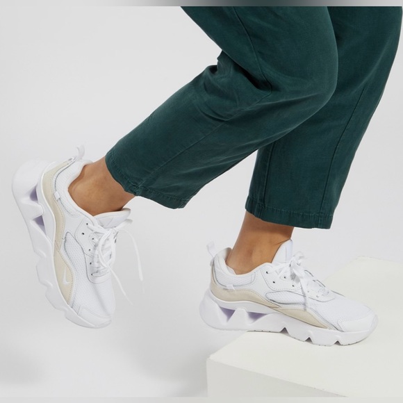 Nike | Shoes | Nike Ryz Ii 365 Womens White Chunky Casual Running Shoes ...